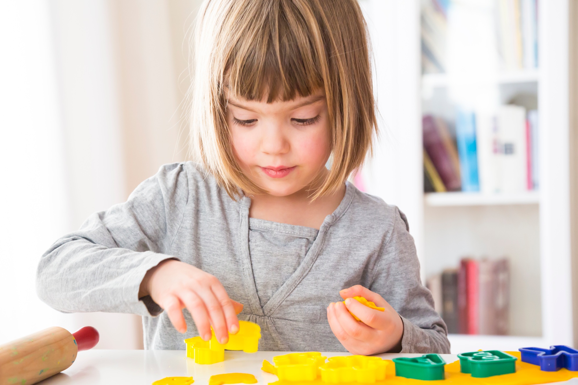 Les 5 modèles de pâte à modeler facile que tous les enfants adorent